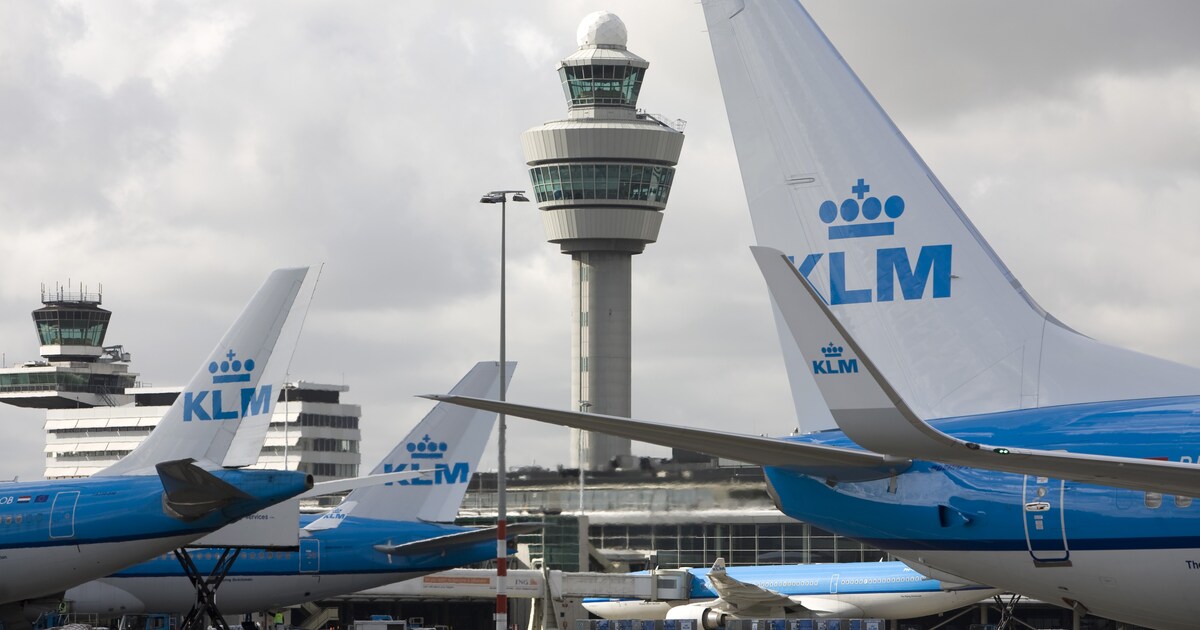 KLM-toestel met lekke band geland | Het Parool