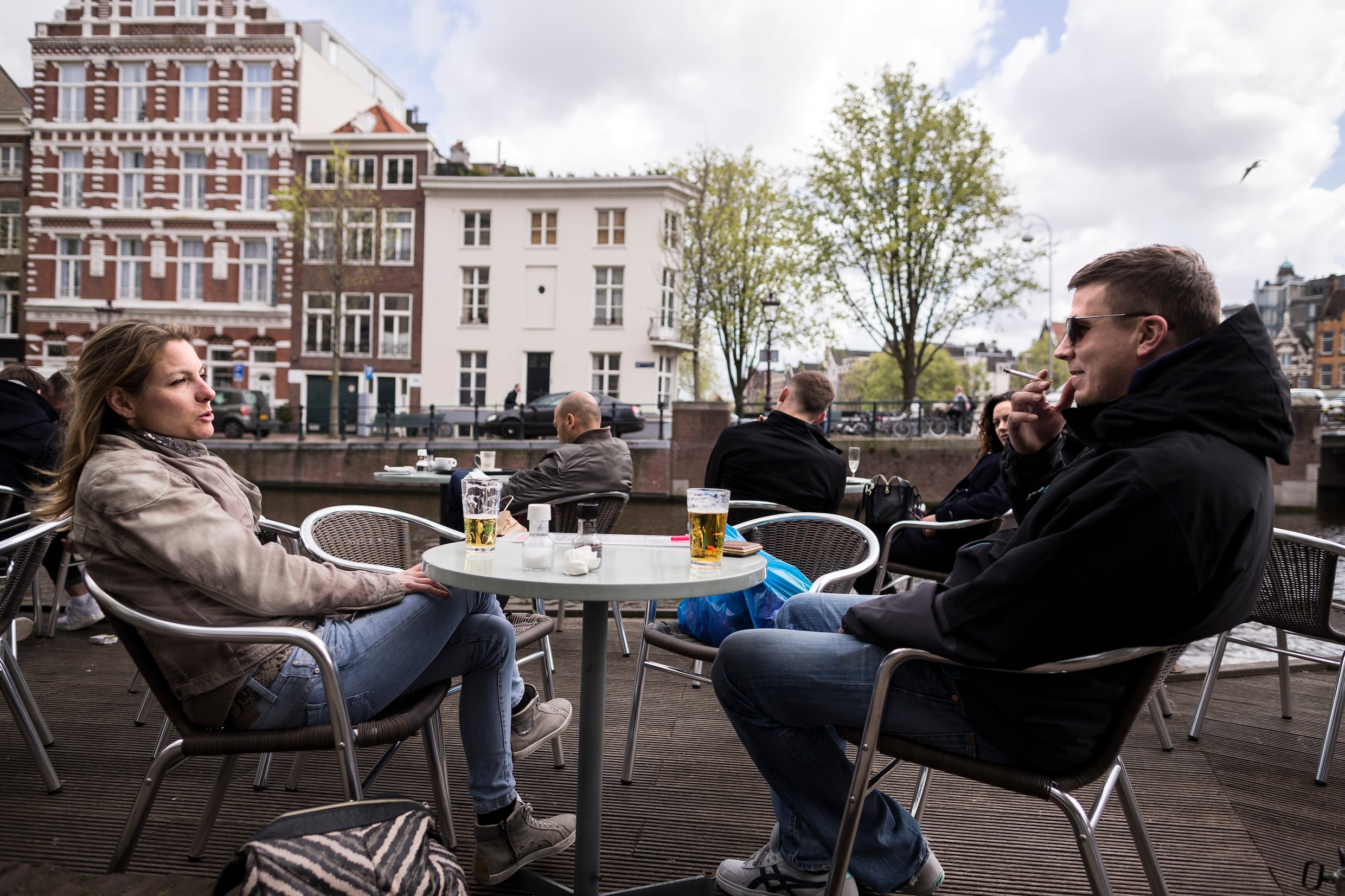 Steeds meer rookvrije terrassen in Amsterdam | Het Parool