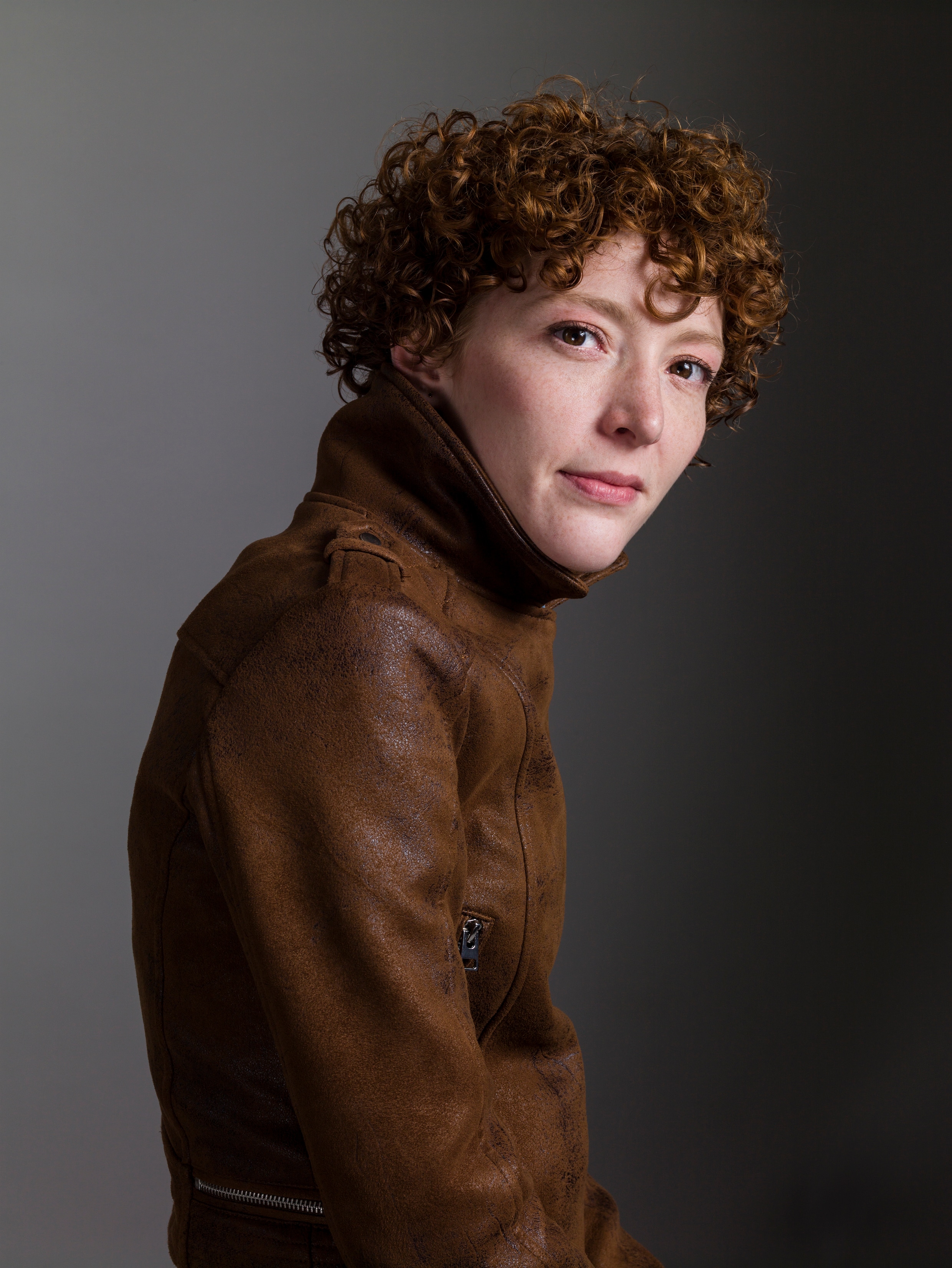 Actrice Hélène Devos, die eerder melding deed van misbruik, zegt door ...