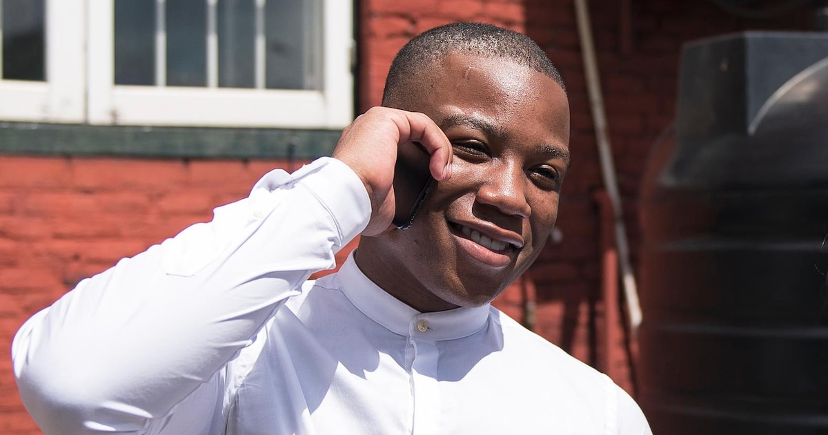 Rapper van SFB met geladen pistool gepakt in Zuidoost | Het Parool