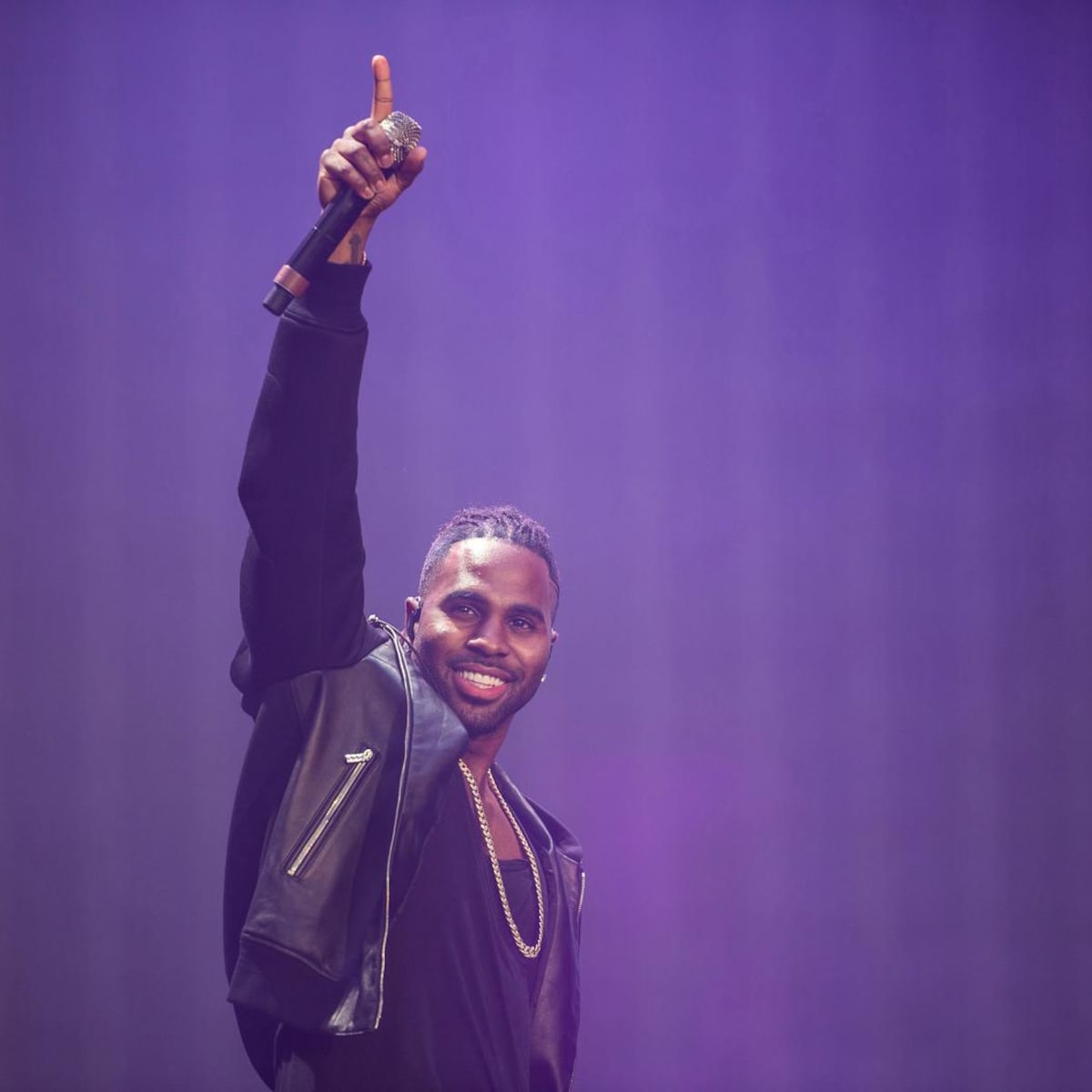 Wat Zeg Je Jason Derulo Jason Derulo & Girlfriend Jena Frumes Have A