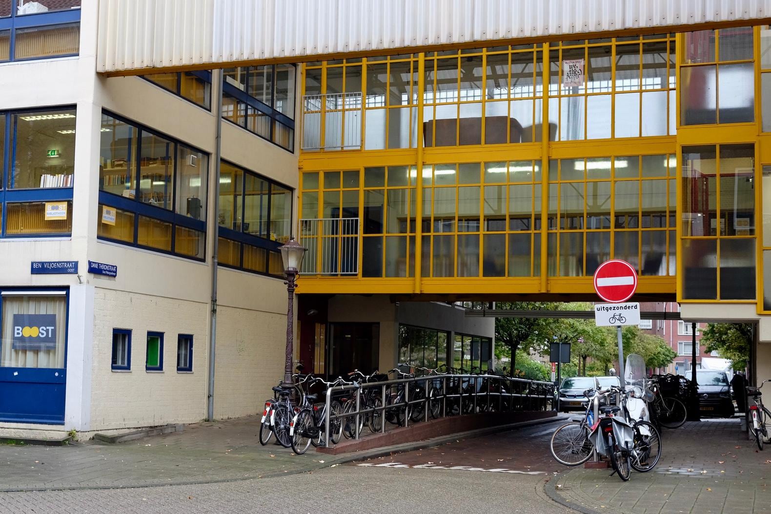 Monumentenstatus buurtcentrum Transvaal moet sloop voorkomen | Het Parool