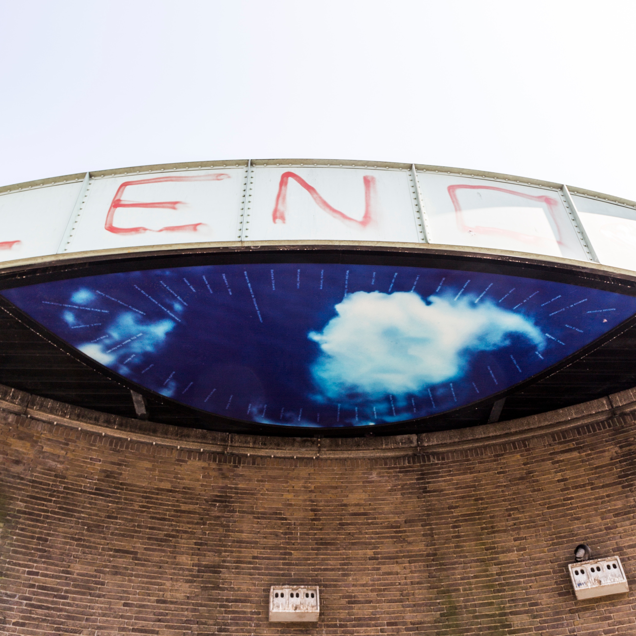 5 bijzondere gedenktekens in Amsterdam | Het Parool