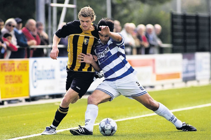Hollanders brengen Chabab wat extra's | Het Parool