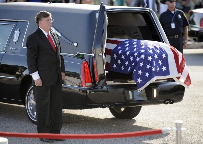 Afscheid van Kennedy en van de dynastie | Het Parool