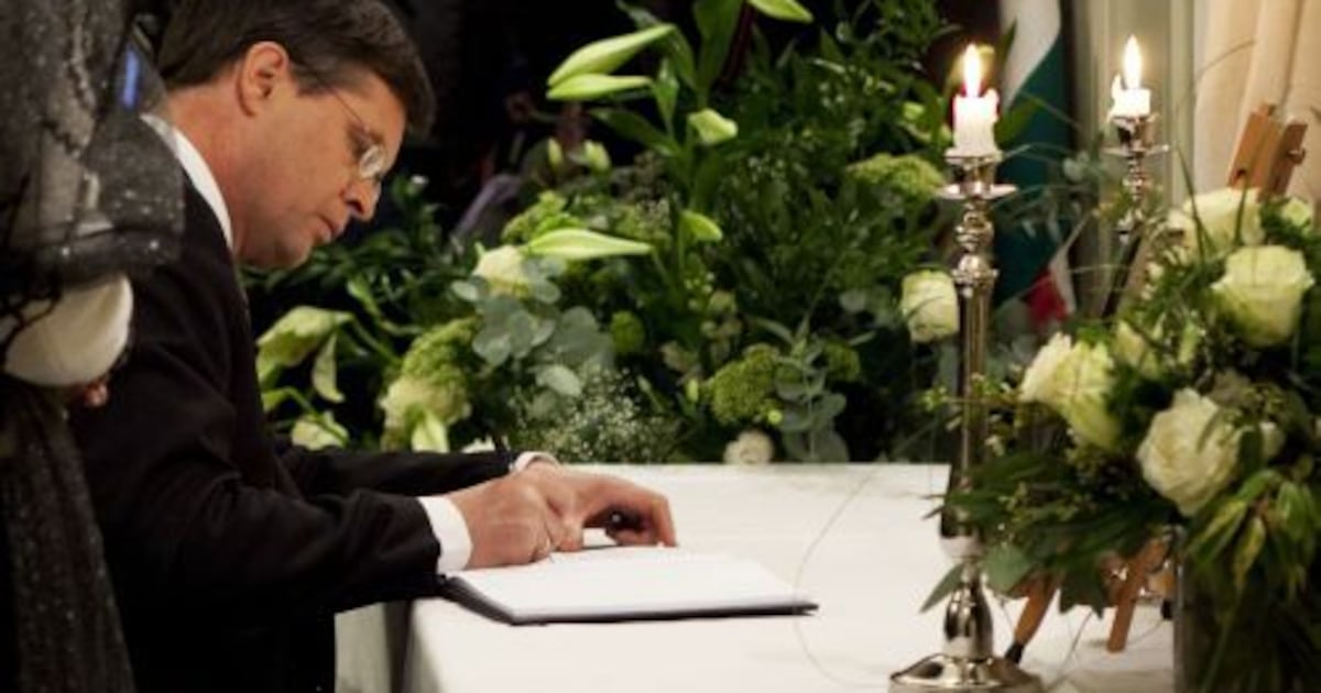 Honderden nemen afscheid van Ferrier | Het Parool