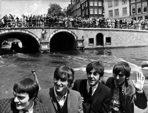 Beatles na 40 jaar nog lang niet vergeten | Het Parool