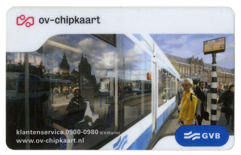 Iedereen kan gratis met ov-chipkaart reizen | Het Parool