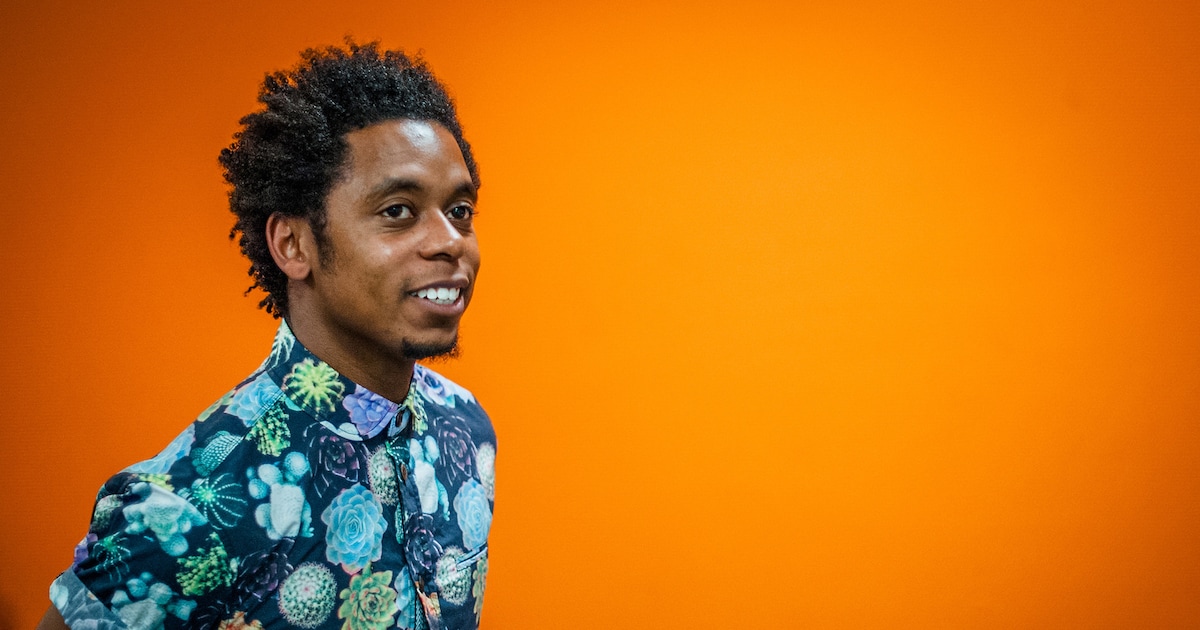 Rapper Typhoon is gasthoofdredacteur van Folia Magazine | Het Parool