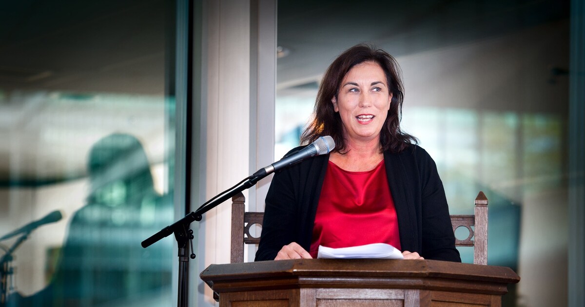 Hester van Buren (49) nieuwe topvrouw van Rochdale | Het Parool