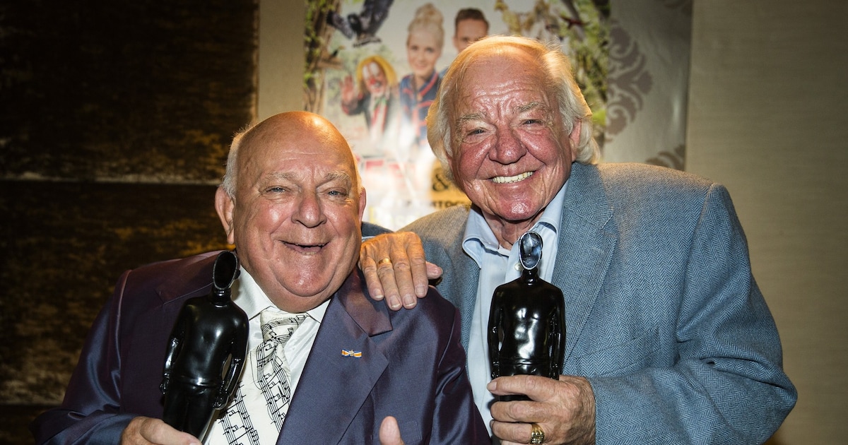 Staande ovatie voor Bassie en Adriaan bij première afscheidsfilm | Het ...