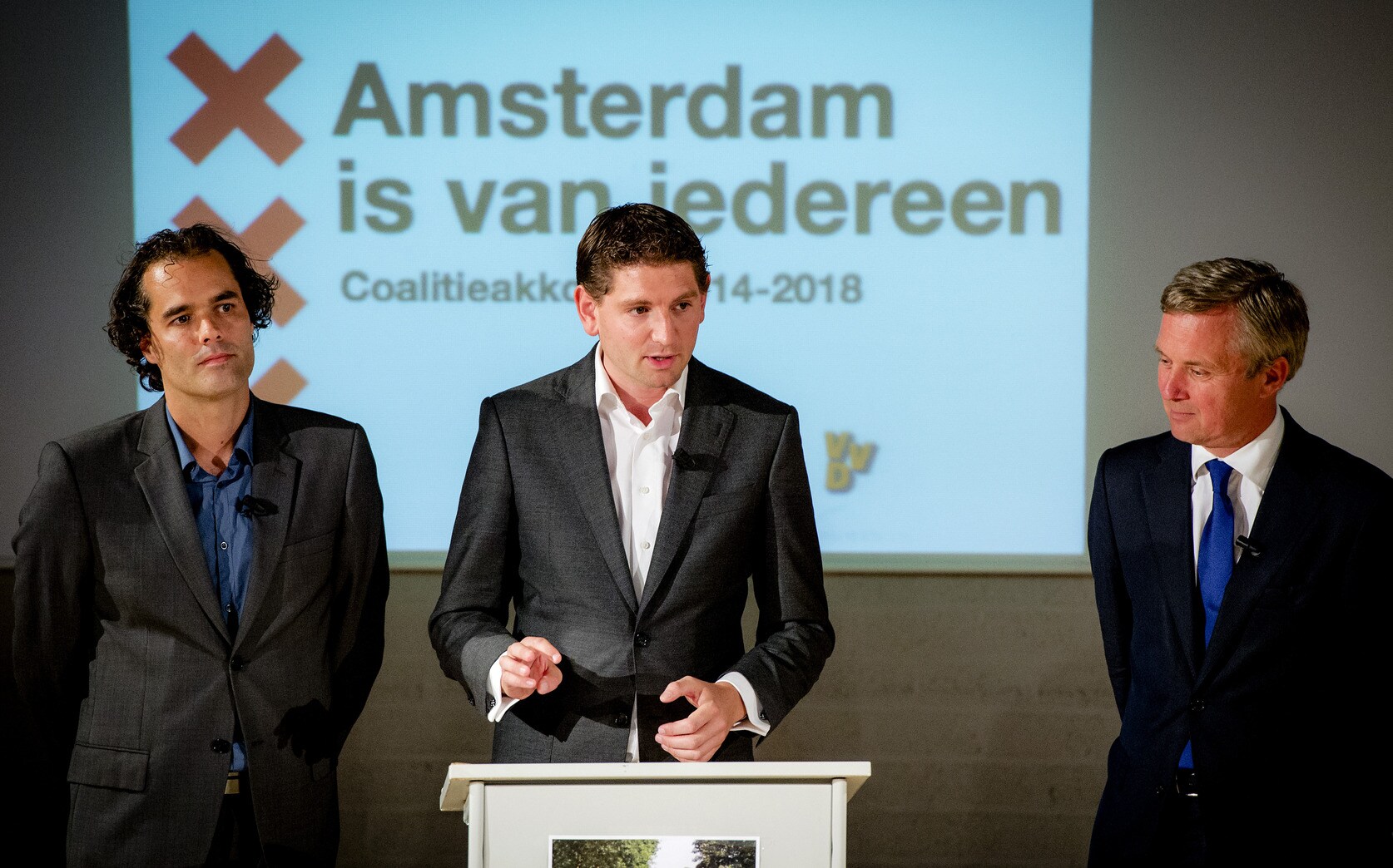 Amsterdamse coalitie kondigt nieuwe plannen aan | Het Parool