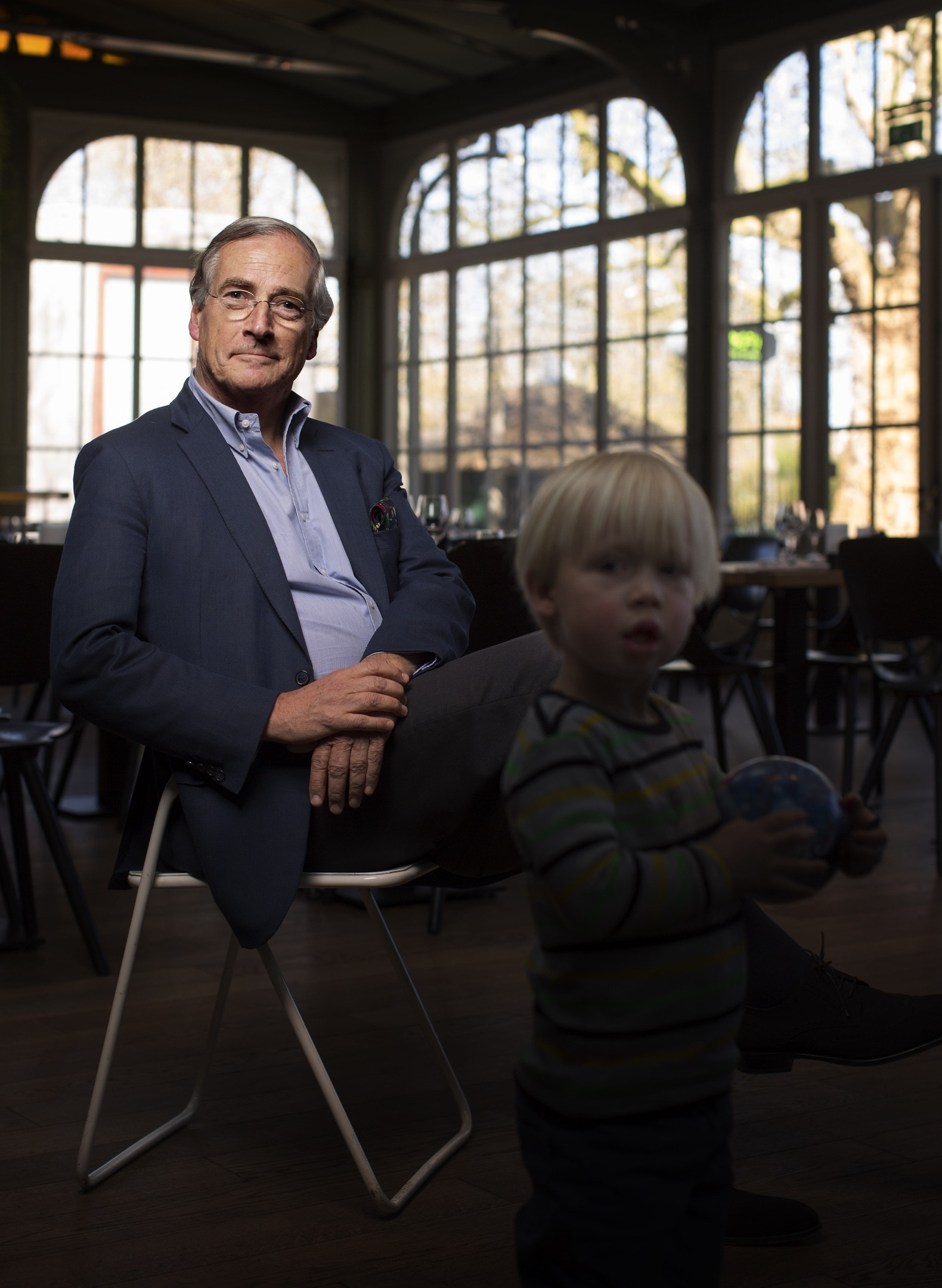 Oud-topman Anthony Ruys: 'Als directeur kom je zonder toneelspelen niet ...