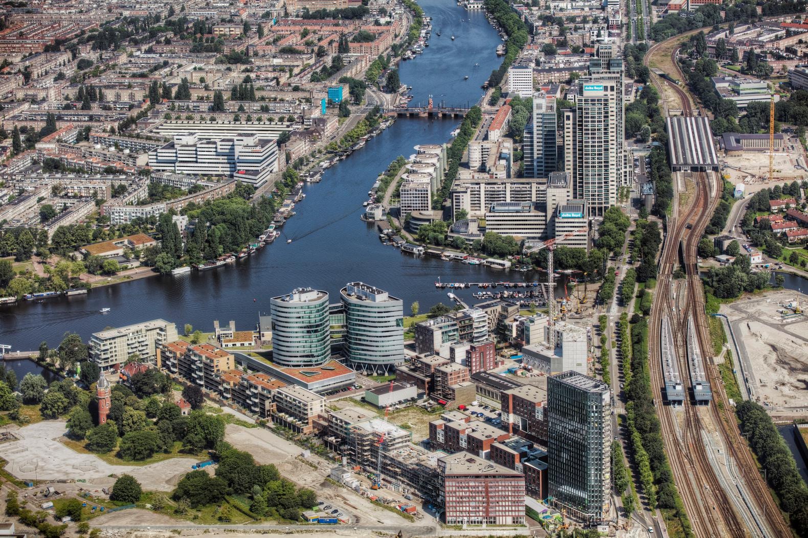 Amsterdam onbewolkt: Hells Angels maken plaats voor brave burgers | Het ...