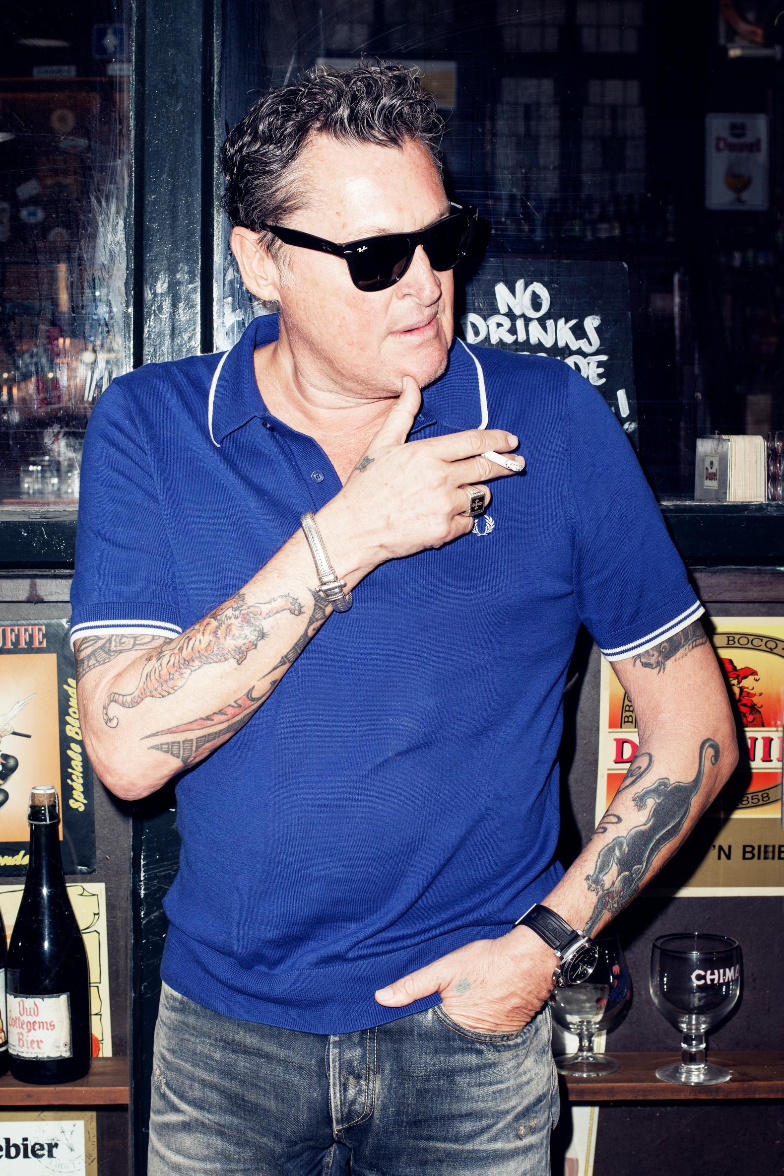 Golden Earring-zanger Barry Hay verzwijgt niets in biografie | Het Parool