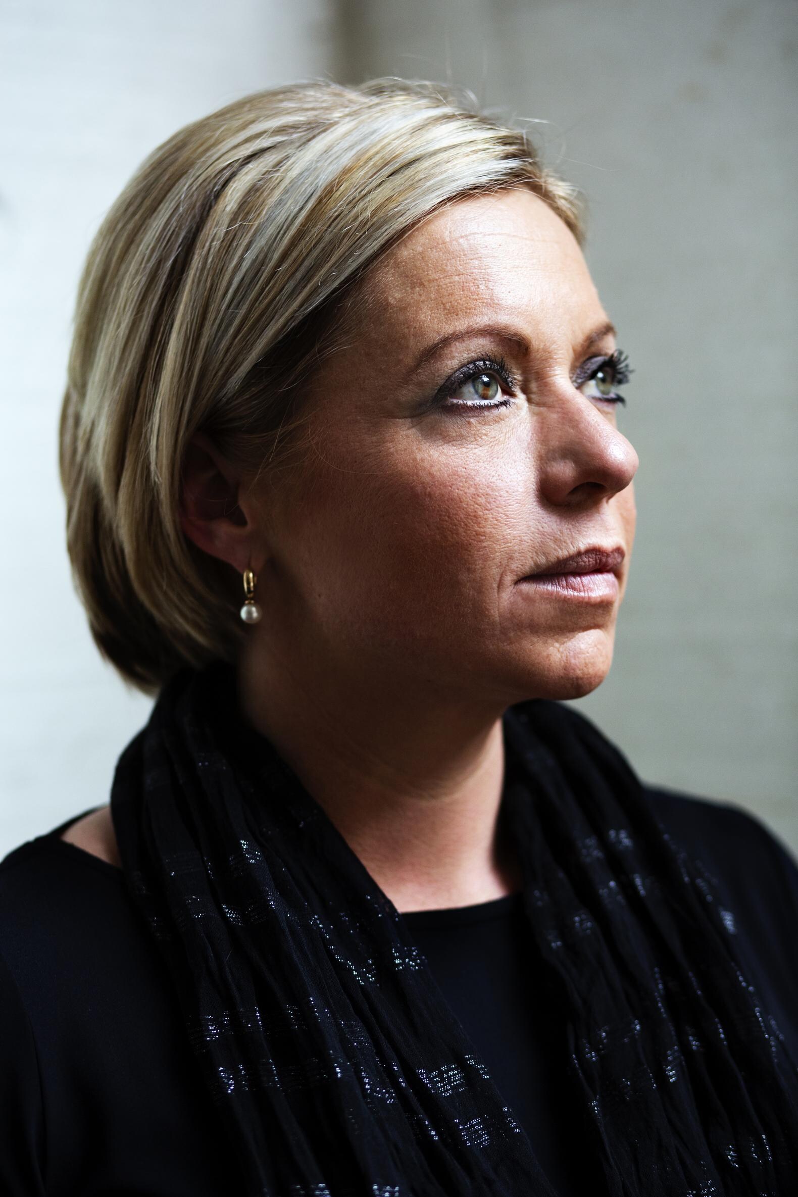 Hennis wil meer geld voor het leger: 'De Koude Oorlog is er nog steeds ...