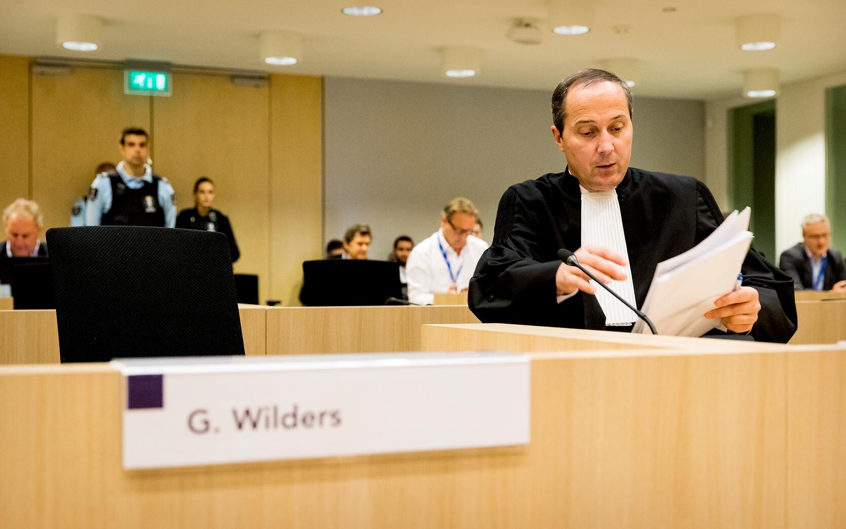 Advocaat Knoops wraakt rechter in zaak-Wilders | Het Parool Advocaat Knoops wraakt rechter in zaak-Wilders | Het Parool