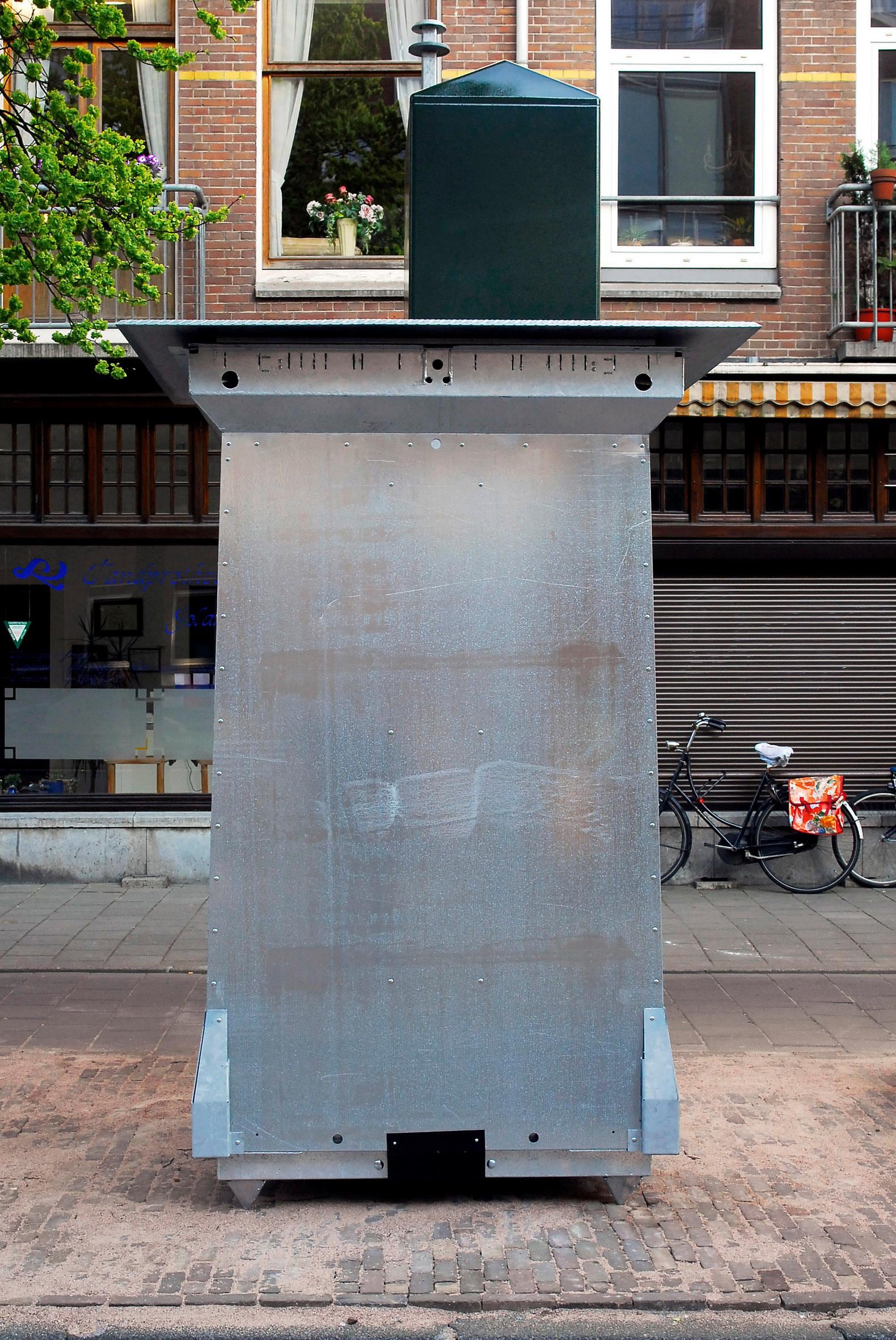 De opmars van de ondergrondse container begon in De Baarsjes | Het Parool