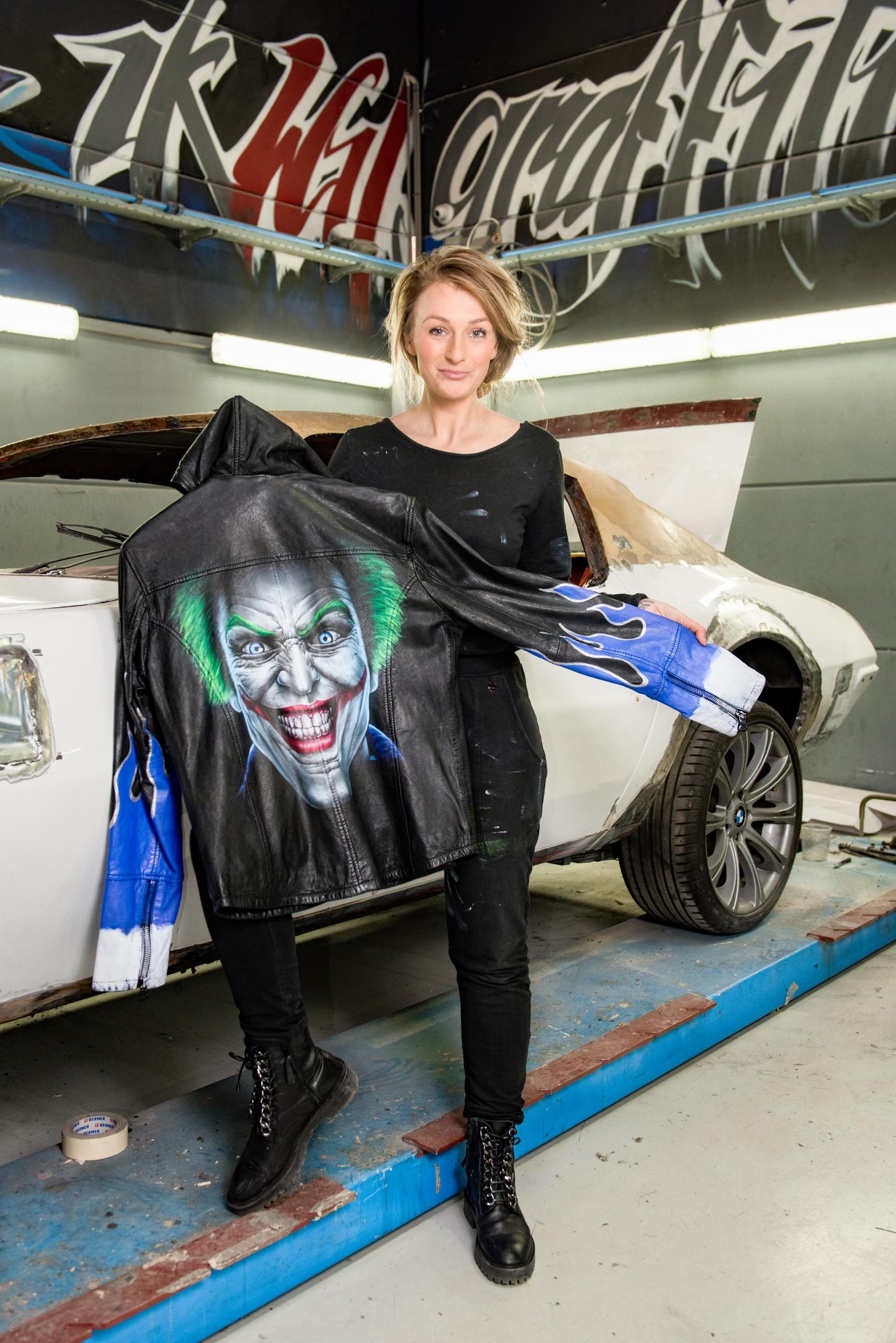 Voor het eerst op Fashionweek met een leren jokerjas | Het Parool