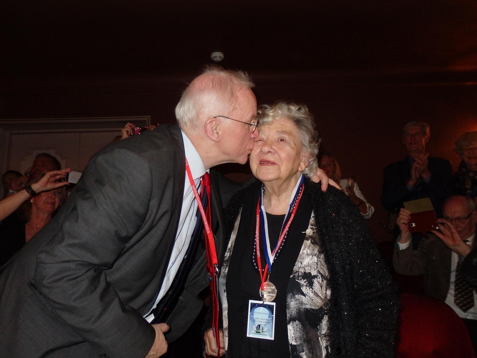 Ocharm, uitgeloot: Geboren Amsterdammers van het Lyceum | Het Parool