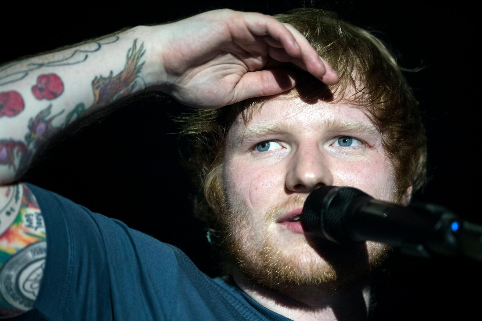 Ed Sheeran geeft extra mini-concert | Het Parool