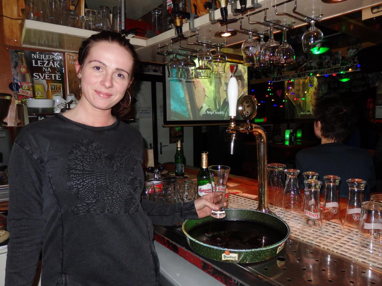 Even zijn ze terug in Tsjechië en ik lift een stukje mee | Het Parool