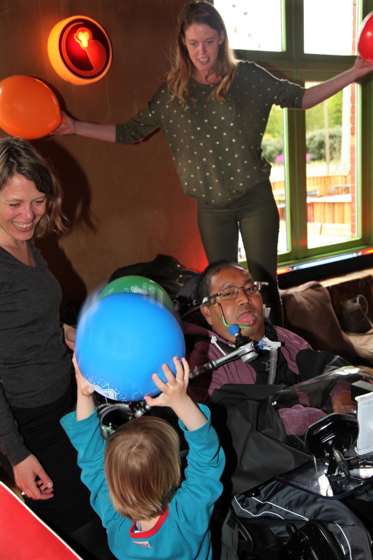 Rogier Borst, een womanizer met Duchenne | Het Parool