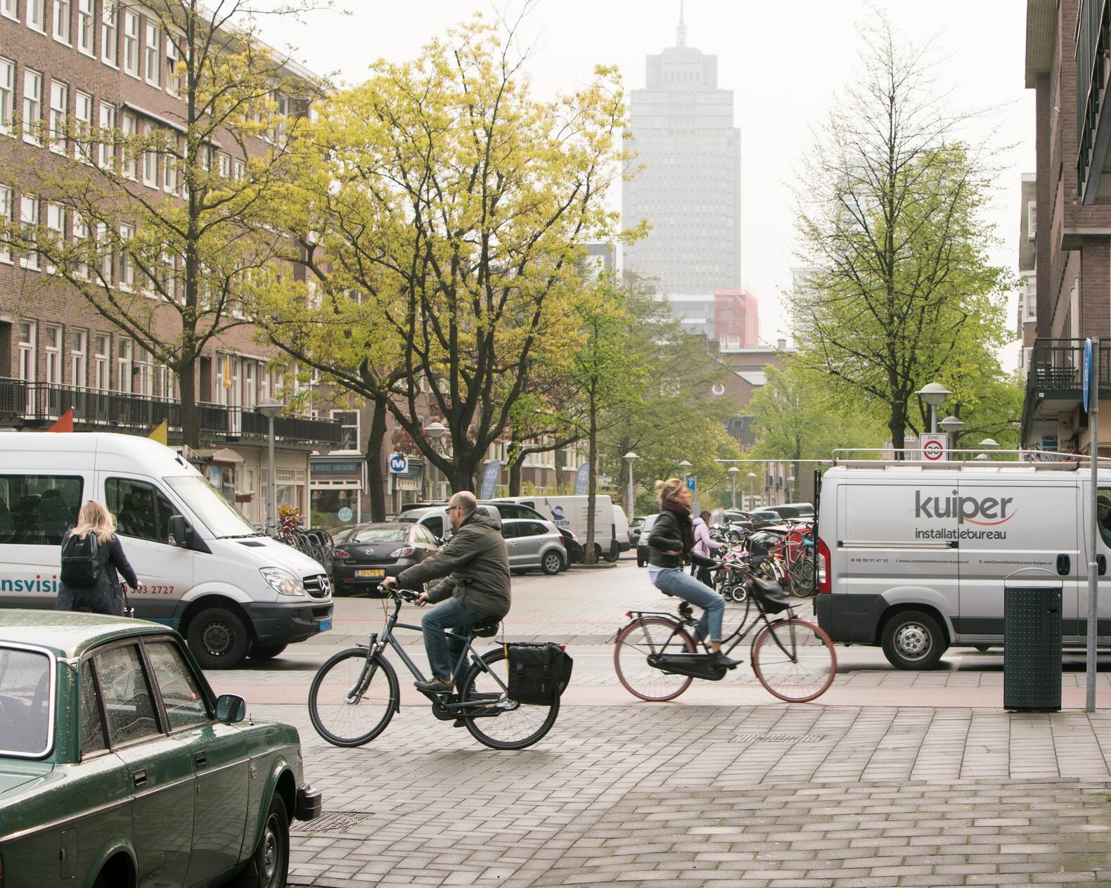 Tijd om de Rijnstraat terug te veranderen: vroeger was alles beter ...