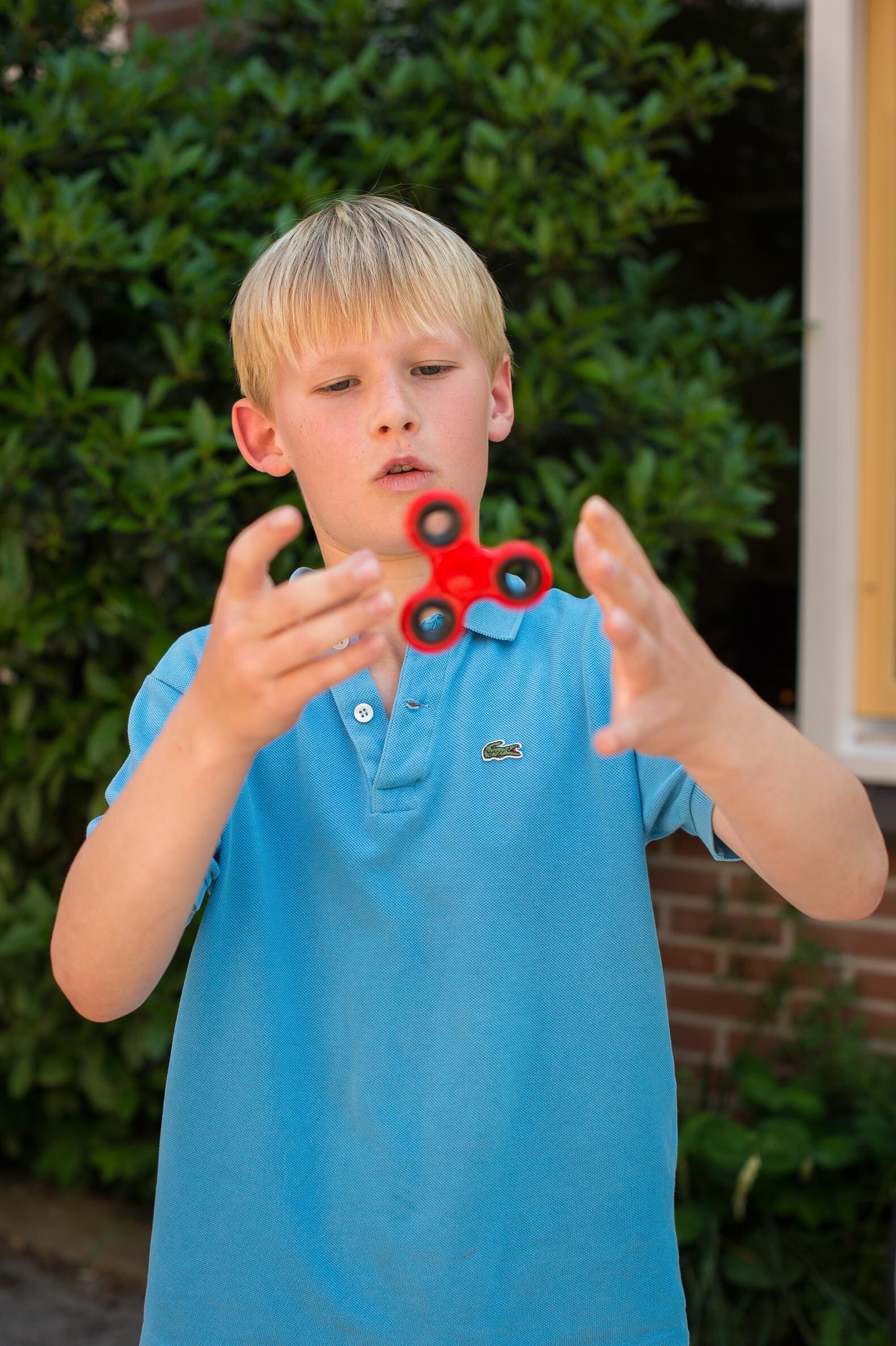Spinners zijn nieuwste hype: 'Het is gewoon verslavend' | Het Parool