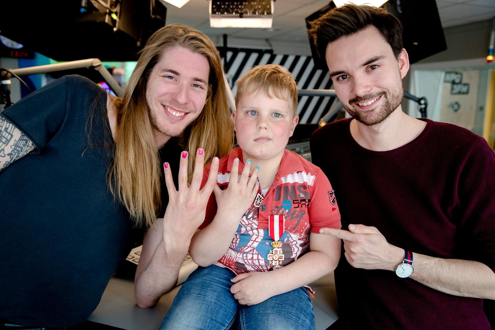 Tijn (6) van nagellakactie Serious Request overleden | Het Parool