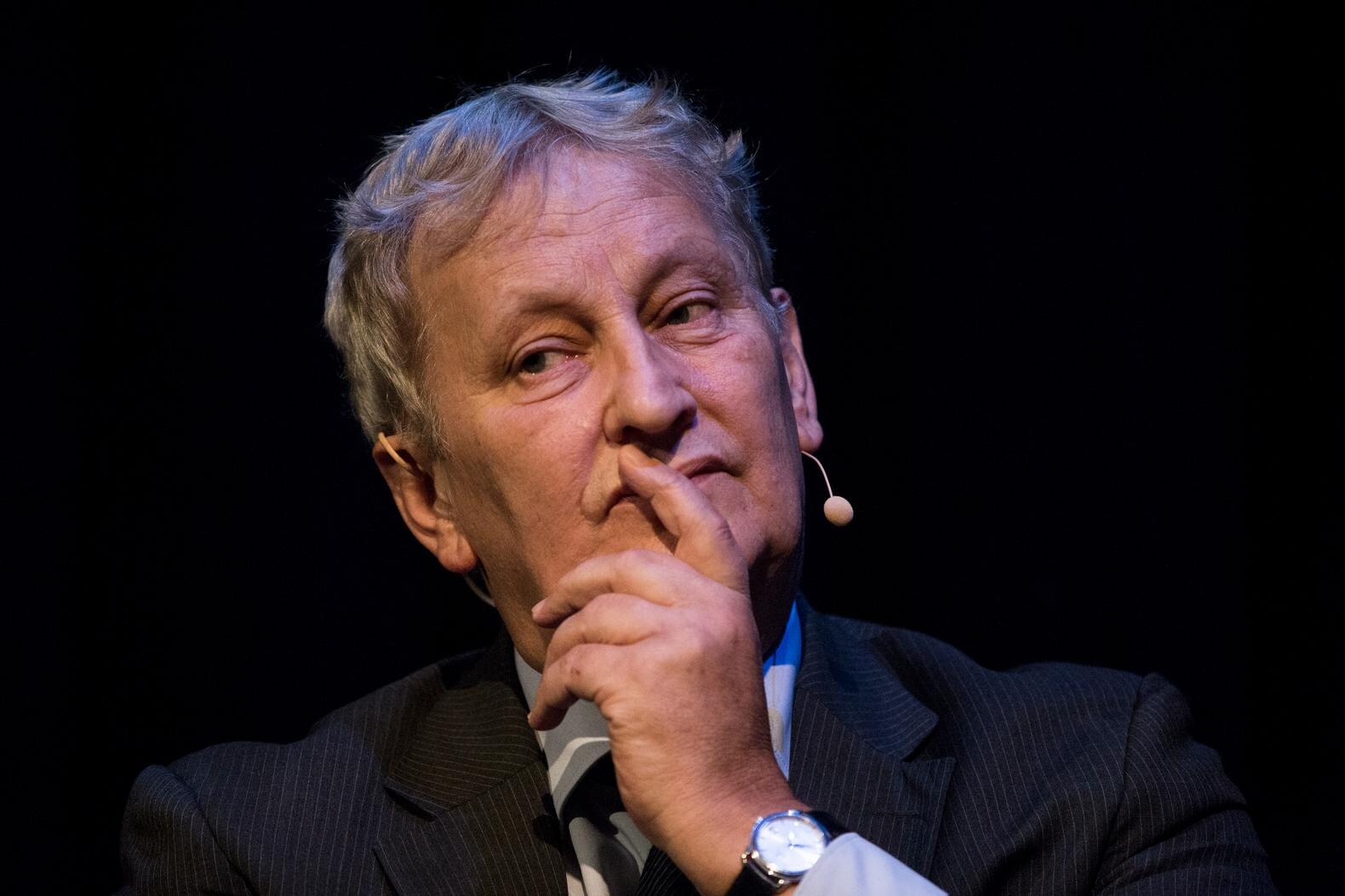 Sleutelrol voor geestige en dwingende Van der Laan in evenementenbeleid ...