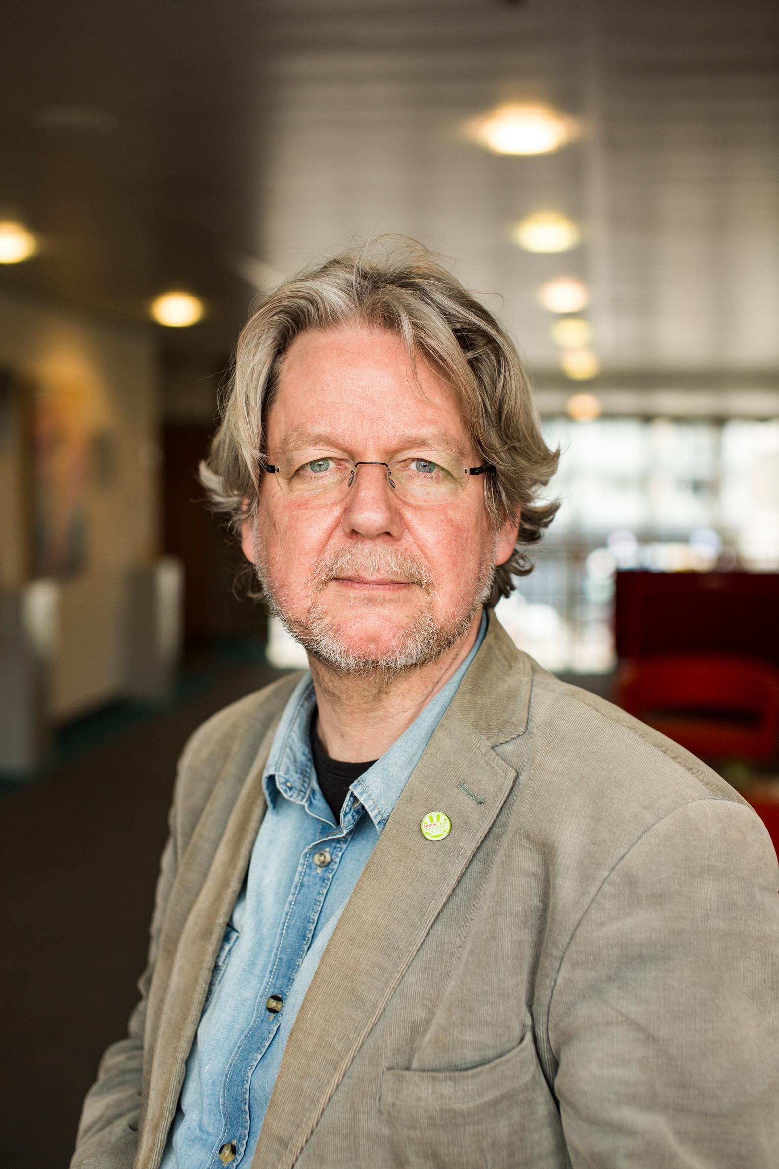 Rasbestuurder Ruud Grondel verlaat lokale politiek | Het Parool