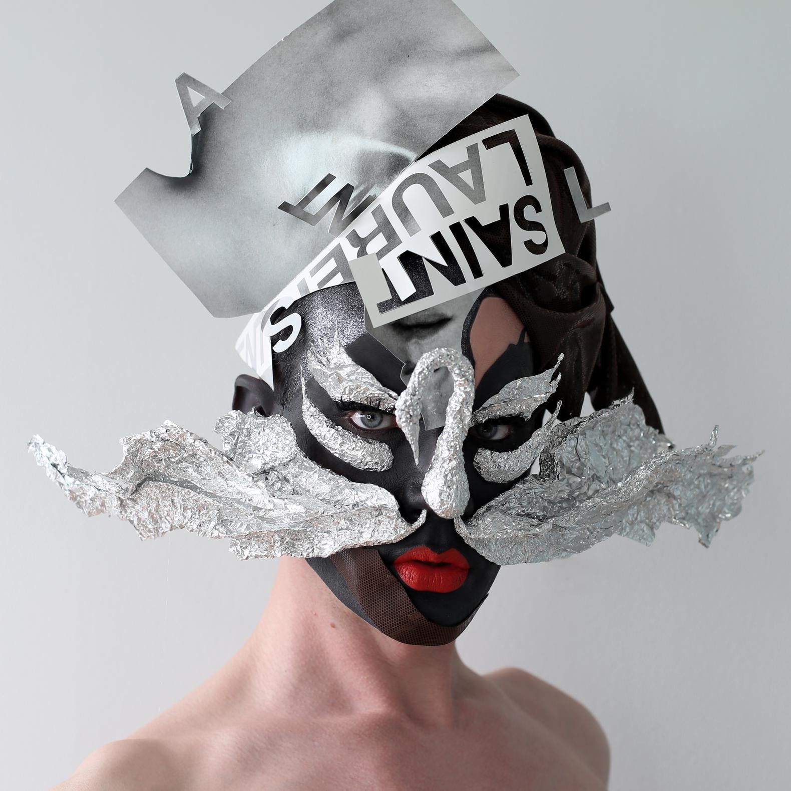 Make-upartiest Lyle Reimer werd levend zelfportret | Het Parool