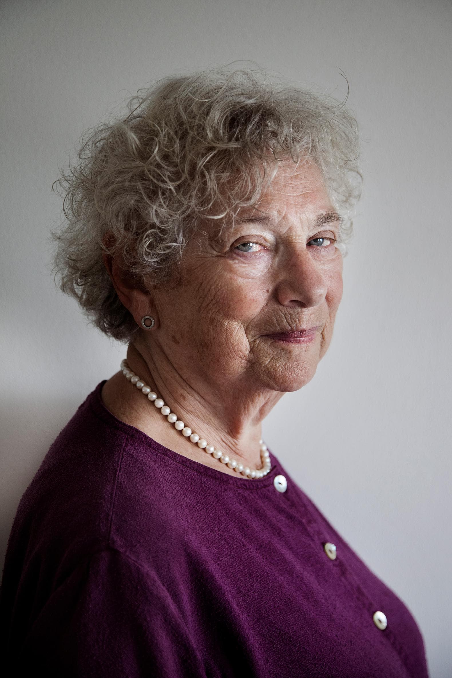 Lien de Jong werd na de oorlog verstoten door haar onderduikmoeder | Het Parool