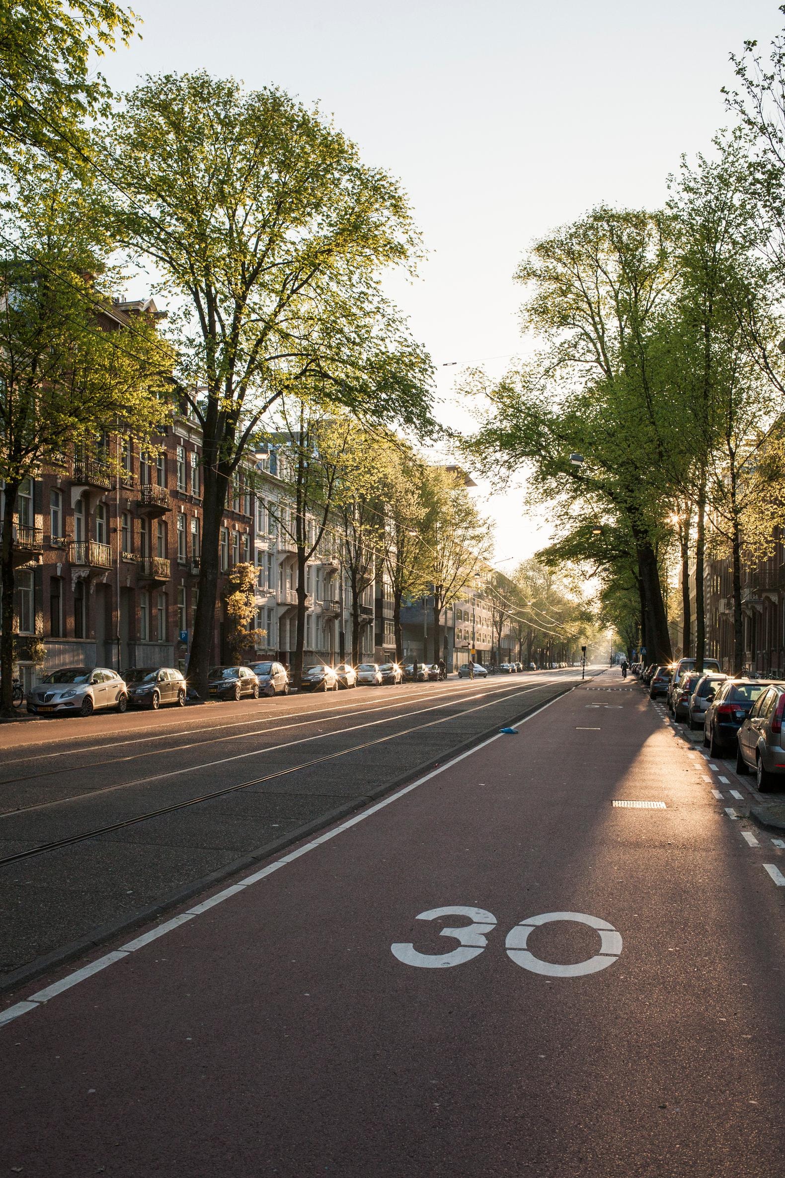 De fietsstraat is meer dan een straat voor fietsers | Het Parool