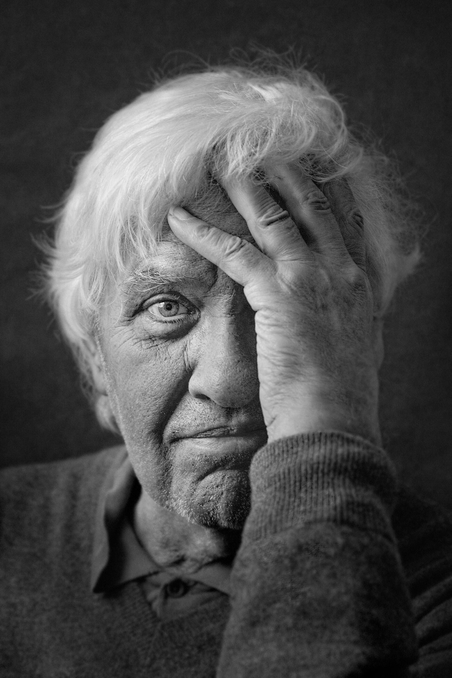 Anthon Beeke (1940-2018): sarren als constante in zijn oeuvre | Het Parool