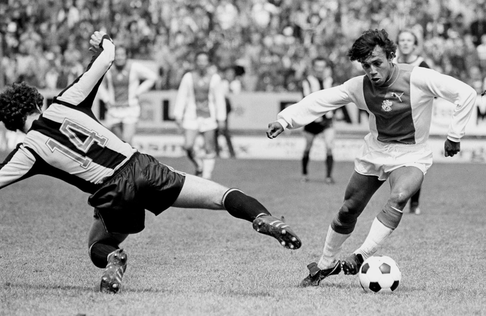 Simon Tahamata over treinkapers De Punt: 'Voor mij zijn het helden ...