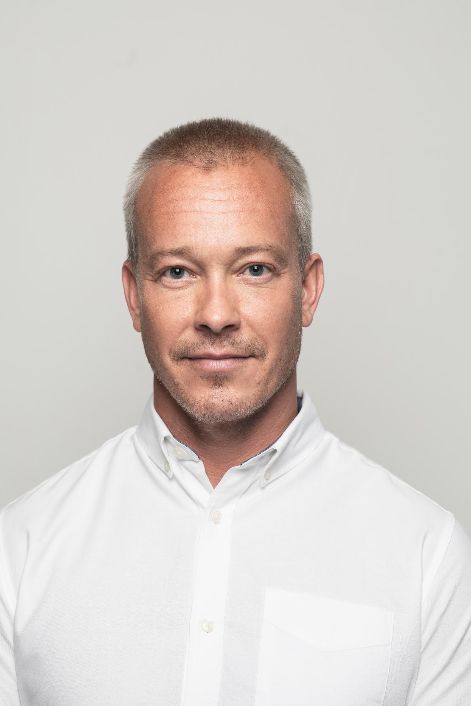 Claes Iversen: van Máxima naar een lijn met poefjes | Het Parool