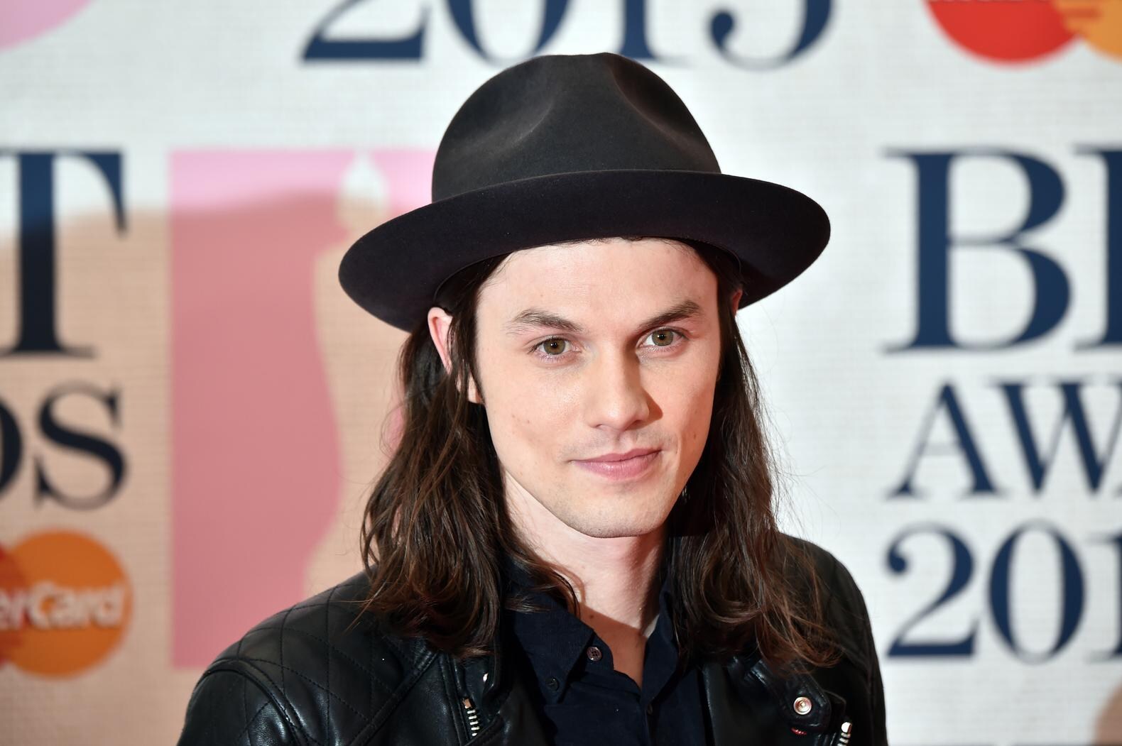 James Bay bij openluchtconcert op NDSM-werf | Het Parool