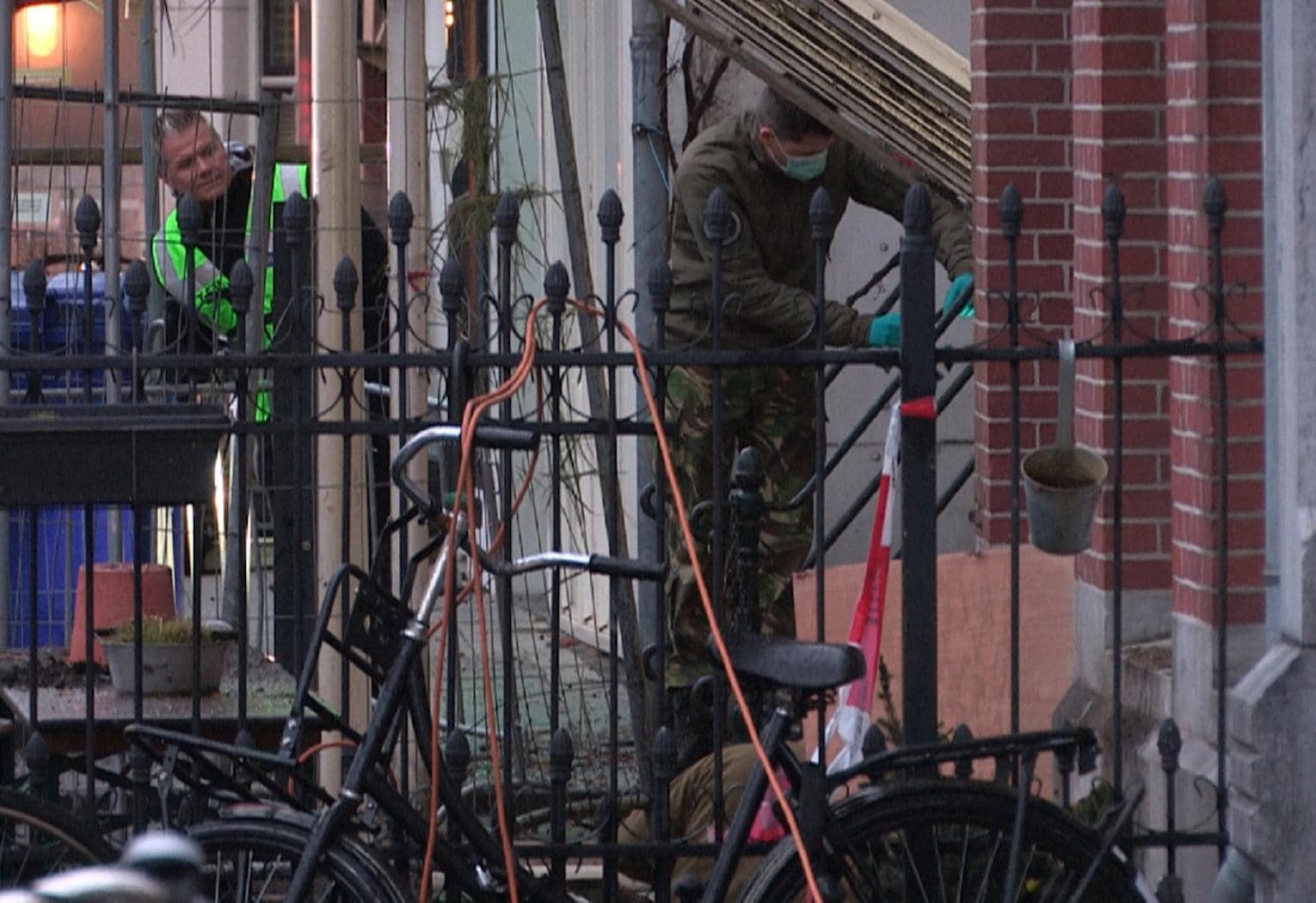 Buren Smoke Palace: 'Ik dacht dat het om terroristen ging' | Het Parool