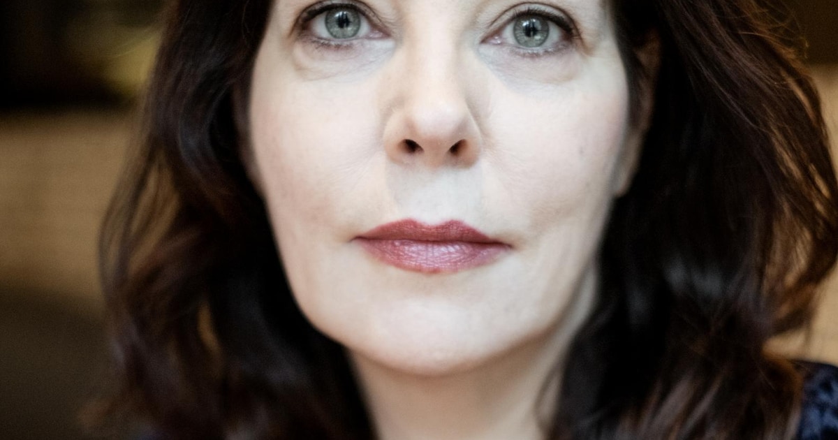 Manon Uphoff: de vormenrijkdom van een traumatische jeugd | Het Parool