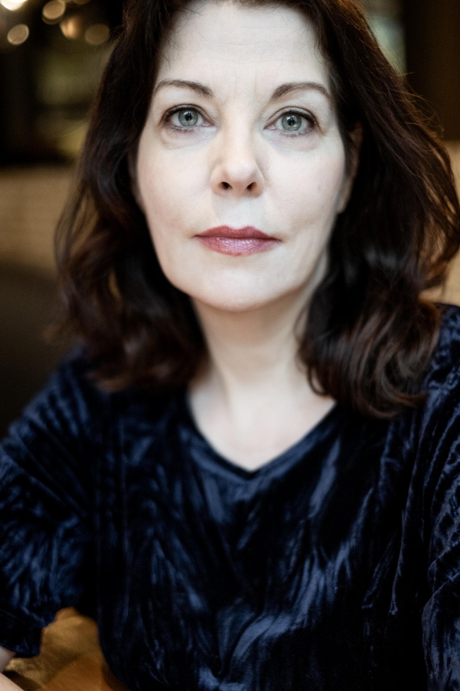 Manon Uphoff: de vormenrijkdom van een traumatische jeugd | Het Parool