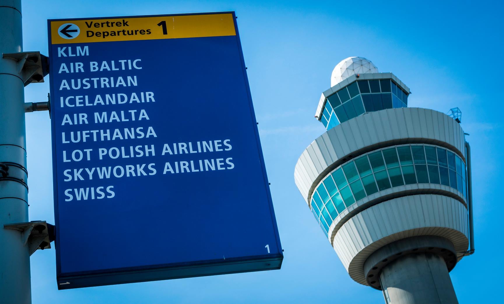 Omwonenden Schiphol: pas praten na compensatie | Het Parool