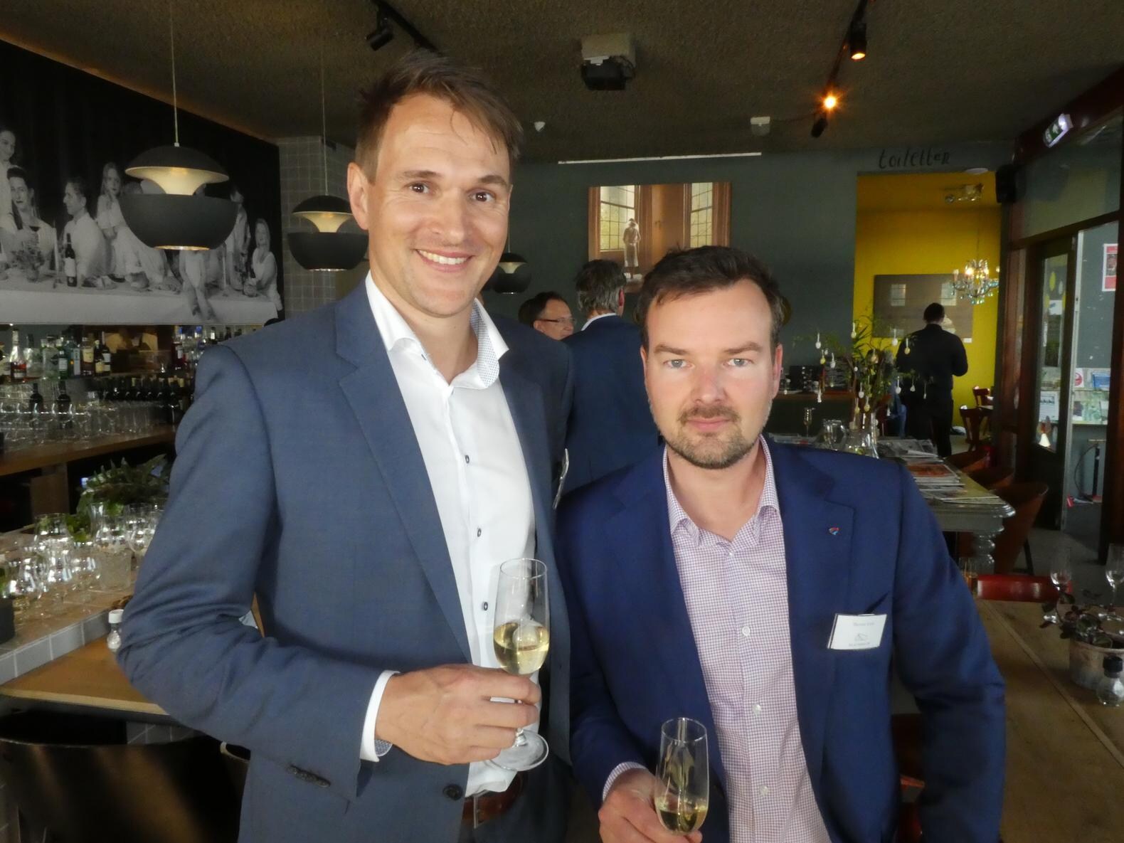 Feestje van de dag: cruiseschip met een enorm gat | Het Parool