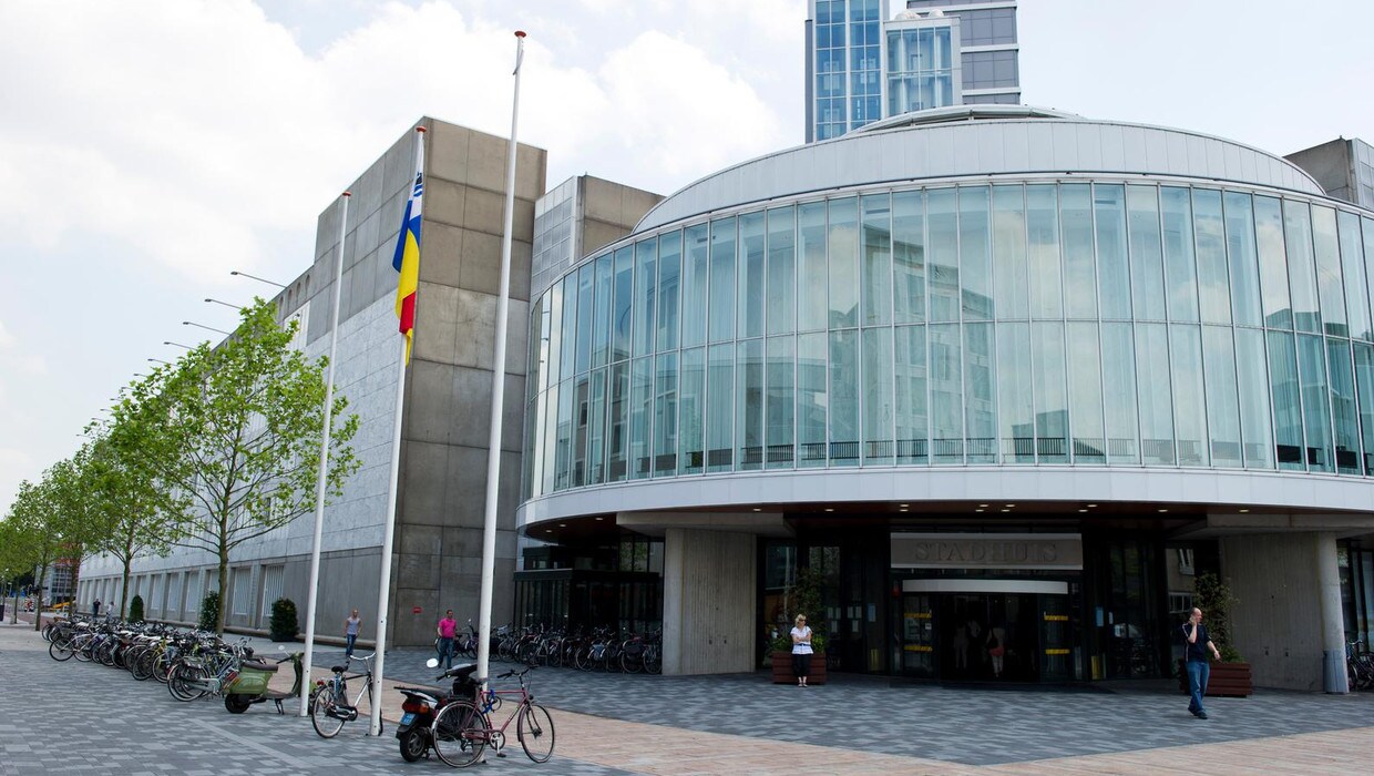 Na ChristenUnie stapt ook VVD uit coalitie Almere | Het Parool