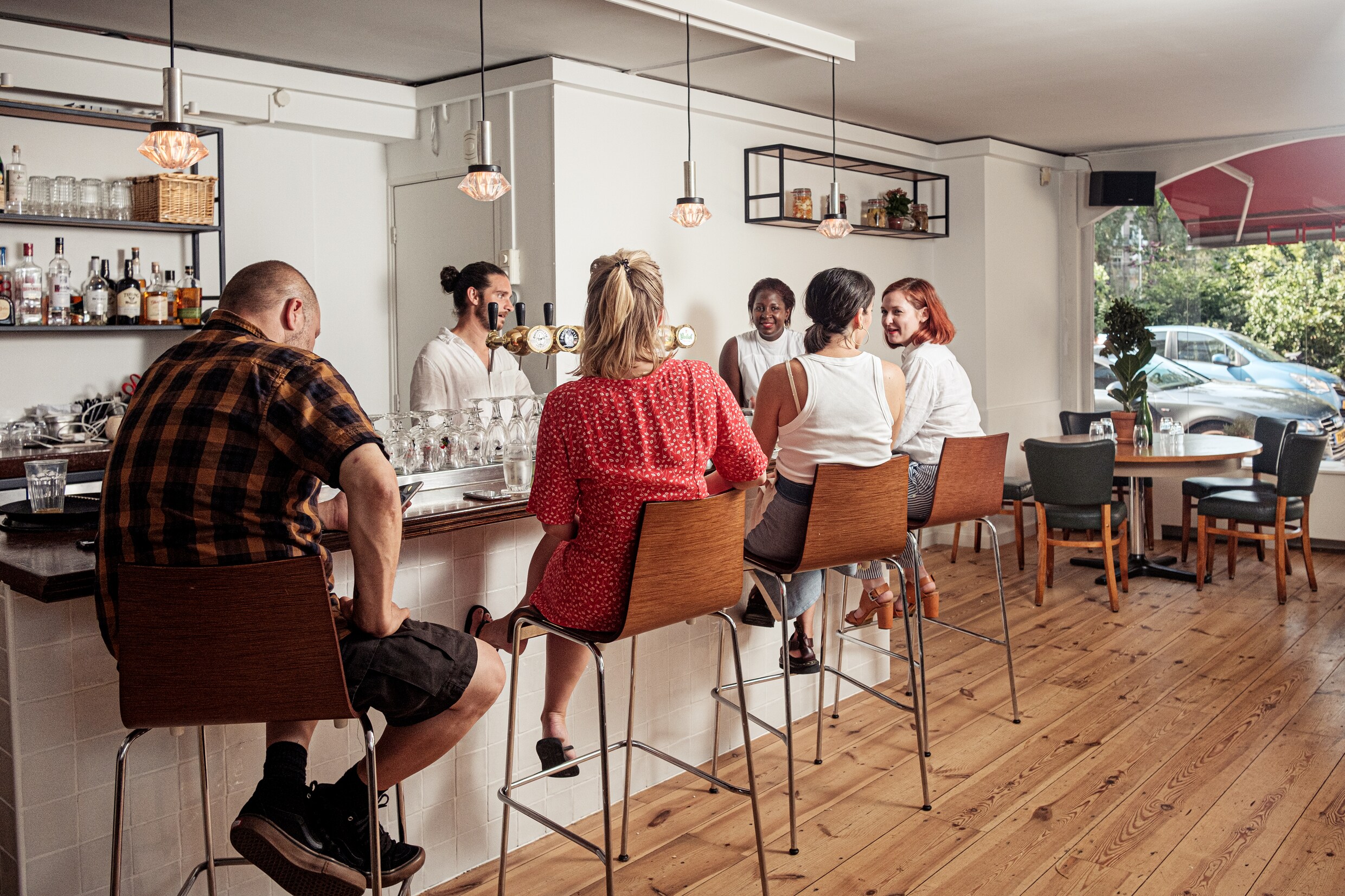 Italiaanse en Spaanse invloeden bij Capricho Café | Het Parool