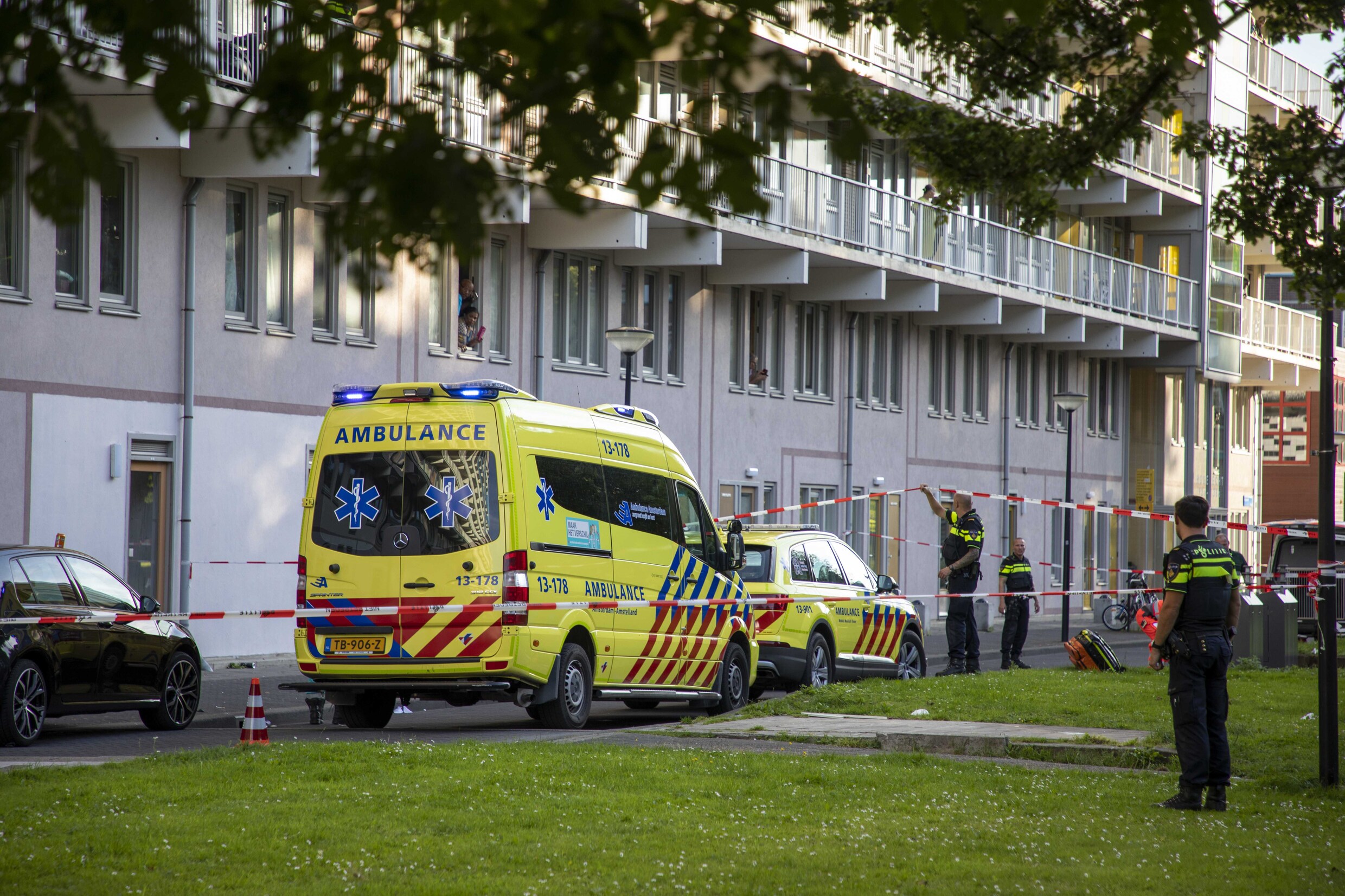 In Zuidoost neergeschoten J. Curiel overleden | Het Parool