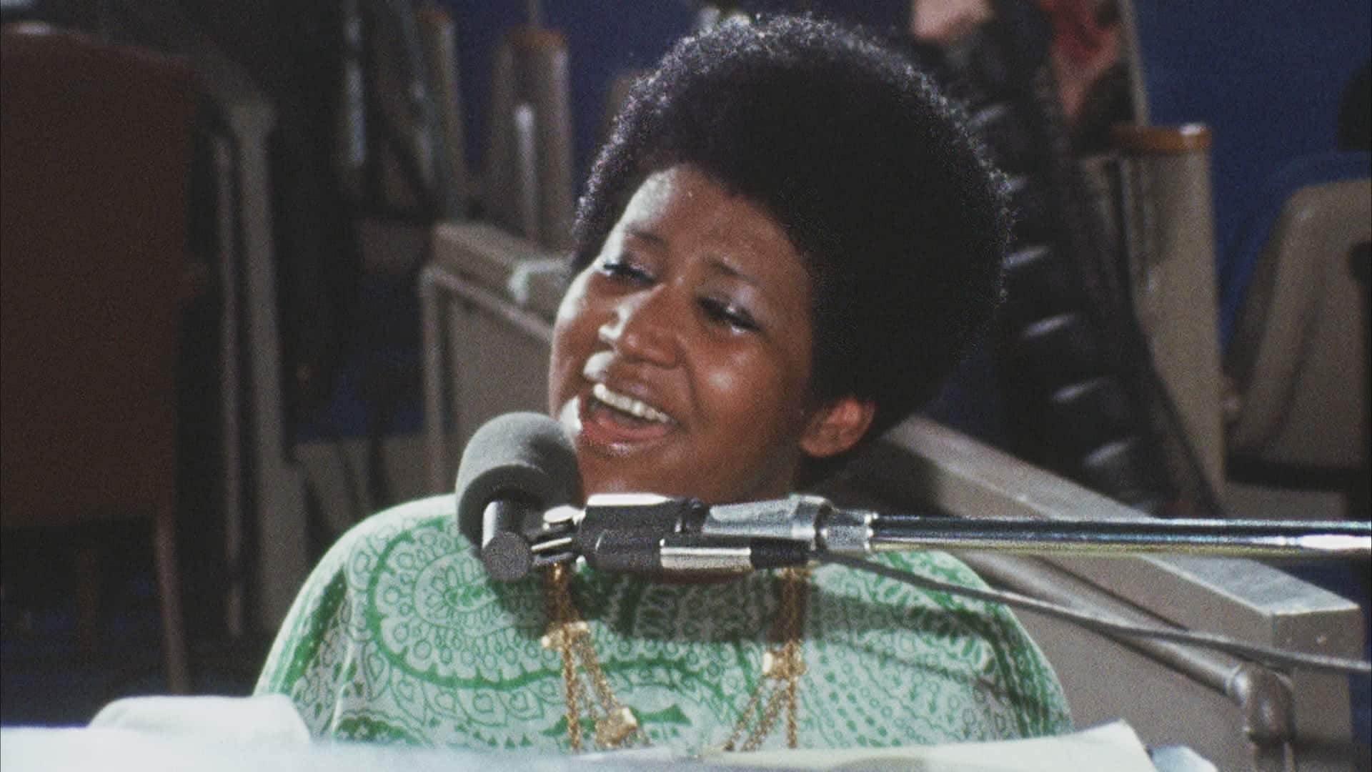 Deze docu over Aretha Franklin bleef 47 jaar op de plank liggen | Het ...