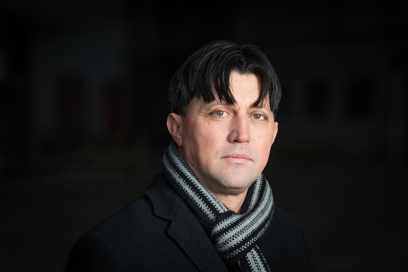 Srebrenica-overlevende: ‘Als ik naar water kijk, zie ik bloed’ | Het Parool