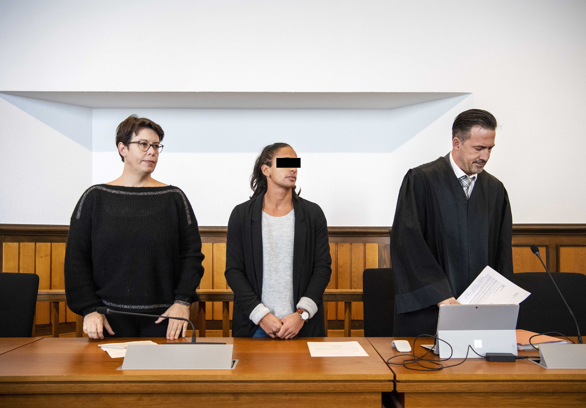 Waarom Madiea G. een veel hogere straf krijgt dan ze in Nederland zou ...